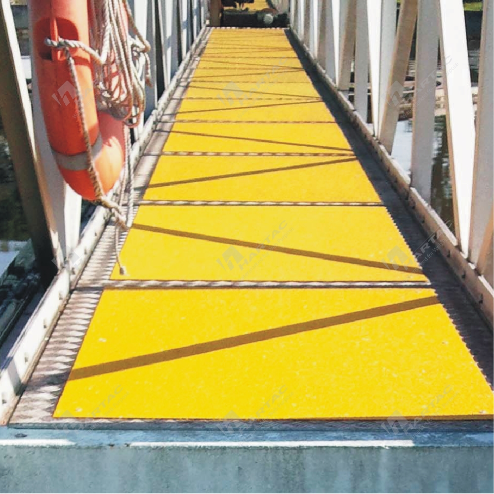 Industrial Grade Anti Slip Metal Deck - 750 x 200mm - Hartac Australia