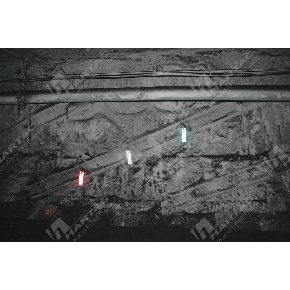 HS11550-4 - Mine Hanging Tag Reflective 50mm x 500mm Long 22mm Hole ...